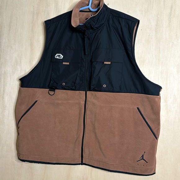 Nike | Jackets & Coats | Nike Jumpman Jordan Vest Size Xxl | Poshmark